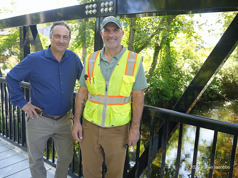 New pedestrian bridge garners praise, creates more walkable Pascoag ...