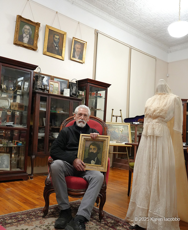Artist, historian share Burrillville’s notable figures in new display ...